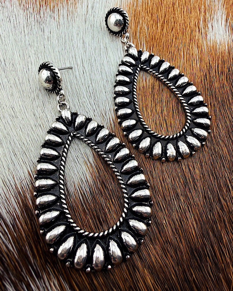 Wichita Teardrops – Sisters Boutique & Gifts, Inc.