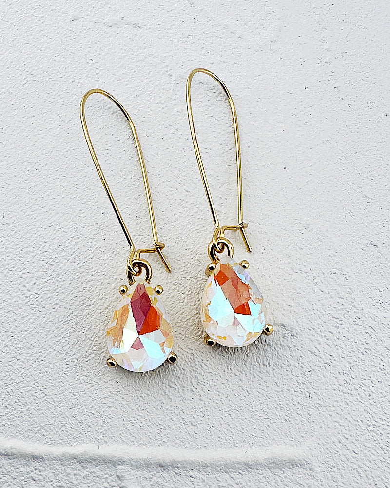 Bella White AB Teardrops – Sisters Boutique & Gifts, Inc.